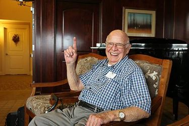 Retirement Community Royals Fans